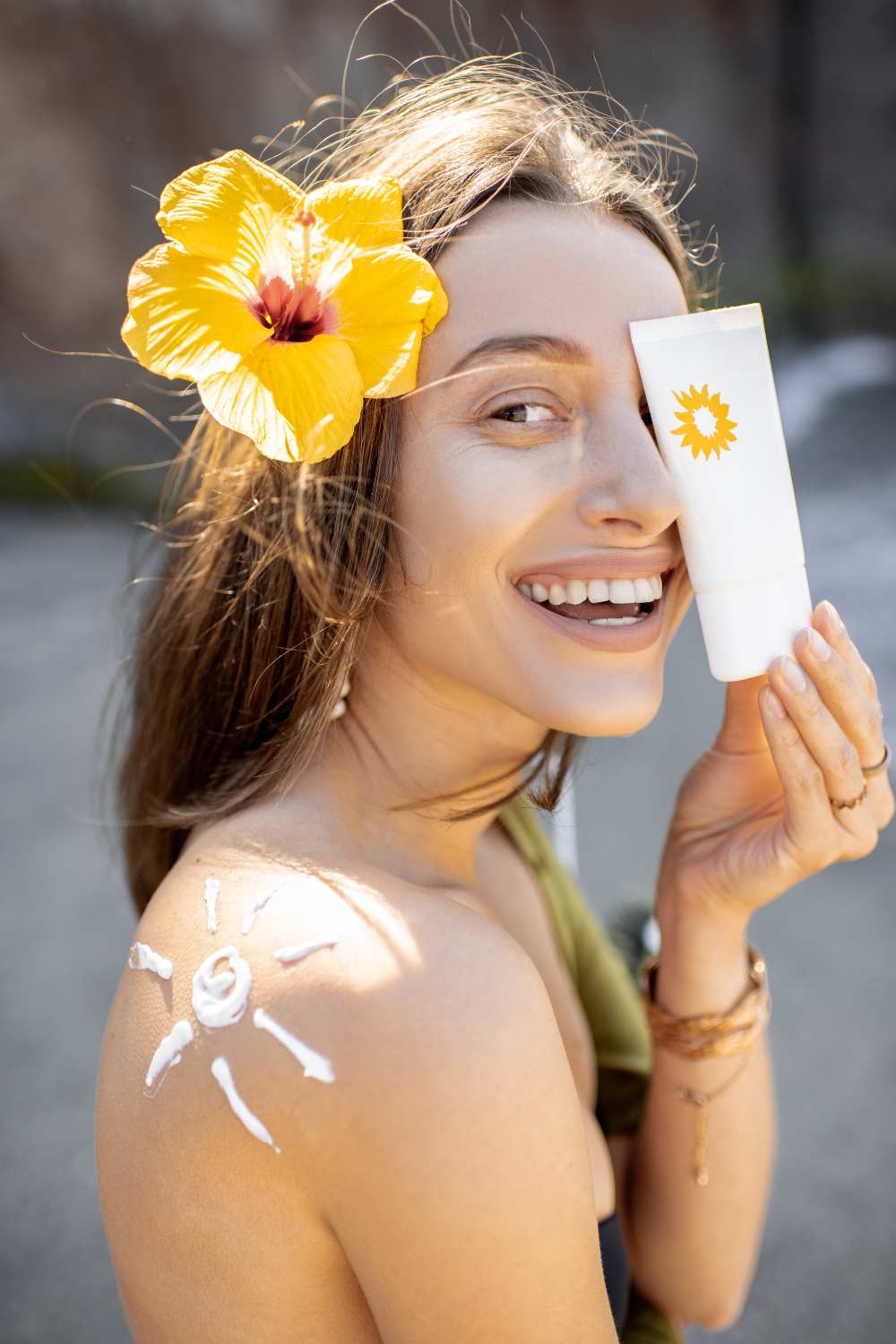 The Ultimate Guide to Sun Protection: Why SPF 50 Matters and How ...